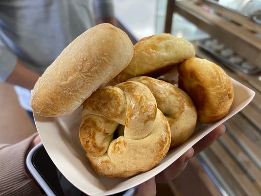 CASERA LATIN KITCHEN AND BAKERY - 110 Photos & 73 Reviews - 4225 ...