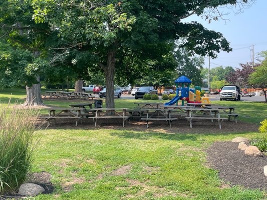 FRANKLIN FAMILY AQUATIC CENTER - Updated December 2025 - 28 Photos ...