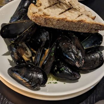 ROW 34 - CAMBRIDGE - Updated December 2025 - 229 Photos & 109 Reviews ...