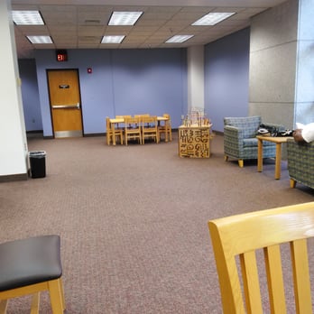 BRANDON REGIONAL LIBRARY - Updated December 2025 - 18 Photos & 19 ...