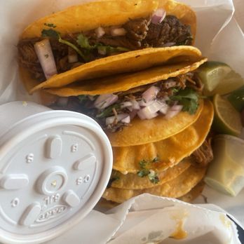 DOGOS VIP - Updated October 2025 - 112 Photos & 73 Reviews - 6125 ...