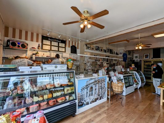 SANTORO’S ITALIAN MARKET & DELI - Updated October 2025 - 202 Photos ...