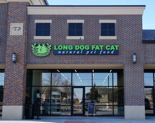LONG DOG FAT CAT - TIBURON - Updated August 2024 - 11 Photos - 10177 S ...