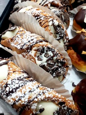 NATAS PASTRIES - Updated February 2025 - 1475 Photos & 1036 Reviews ...