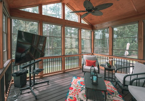 SKYVIEW DETROIT - Updated July 2025 - 67 Photos - 2605 Oakley Park Rd ...