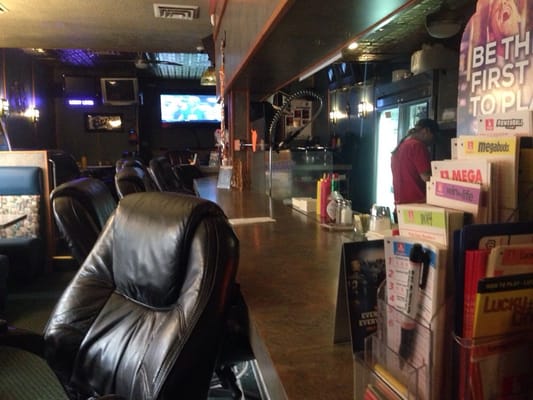 LOTSA LUCK BAR & GRILL - Updated September 2025 - 10 Photos & 32 ...