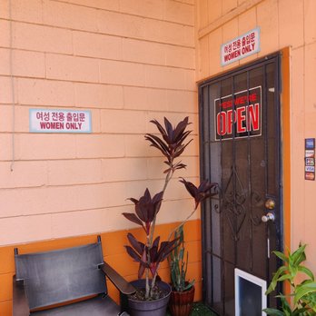 LOESS SPA - 180 Photos & 167 Reviews - 1361 Mookaula St, Honolulu ...