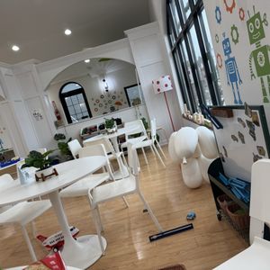 KIDS EMPIRE FARMINGTON HILLS - Updated February 2025 - 34 Photos ...