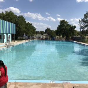 SOUTHSIDE LIONS SWIMMING POOL - Updated July 2025 - 3100 Hiawatha St ...