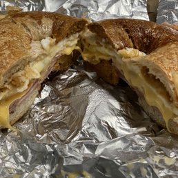 THB BAGELRY & DELI - Updated July 2025 - 174 Photos & 75 Reviews ...