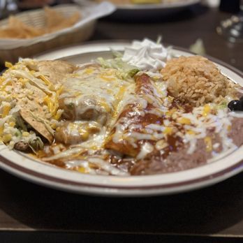 LA CAPILLA MEXICAN RESTAURANT - Updated December 2025 - 631 Photos ...