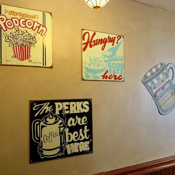 CHAT & NIBBLE - Updated July 2024 - 144 Photos & 145 Reviews - 932 ...