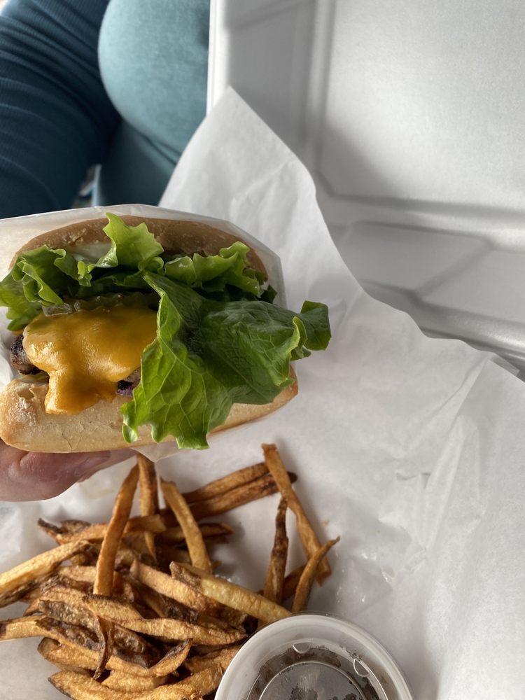 JUNCTION BURGER - 71 Photos & 99 Reviews - 1907 Main St, Junction ...