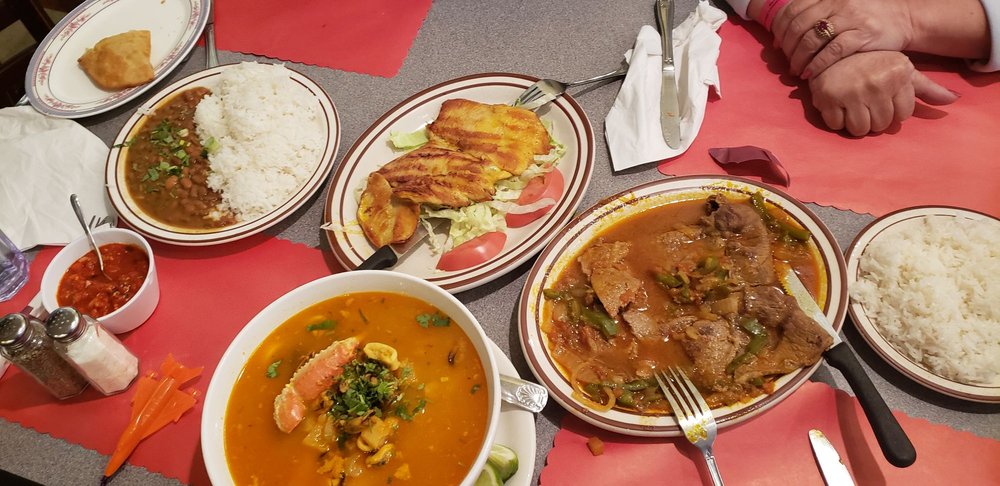 ECUADOR RESTAURANT - 87 Photos & 71 Reviews - 2923 W Diversey Ave ...