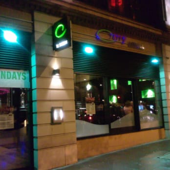 CURRY LOUNGE - Updated December 2025 - 10 Photos - 110 Upper Parliament ...