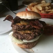 VAL’S BURGERS - 1021 Photos & 2035 Reviews - Burgers - 2115 Kelly St ...