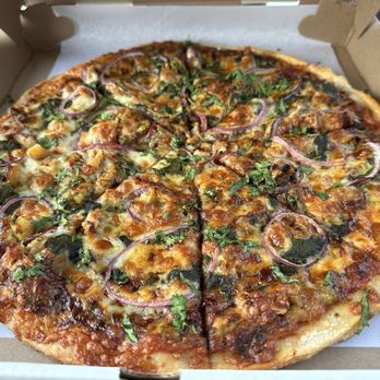 SINGAS FAMOUS PIZZA MARLTON - Updated October 2025 - 69 Photos & 31 ...