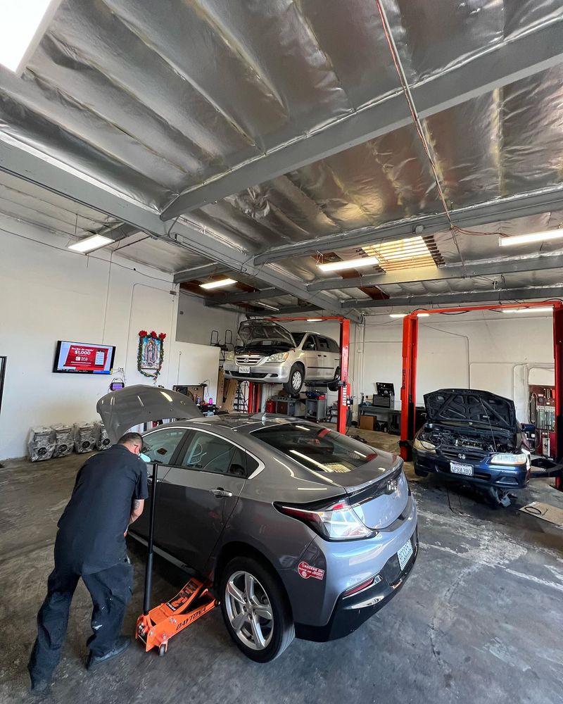 HYBRID AUTO CLUB REPAIR - Updated April 2026 - 46 Photos & 12 Reviews ...