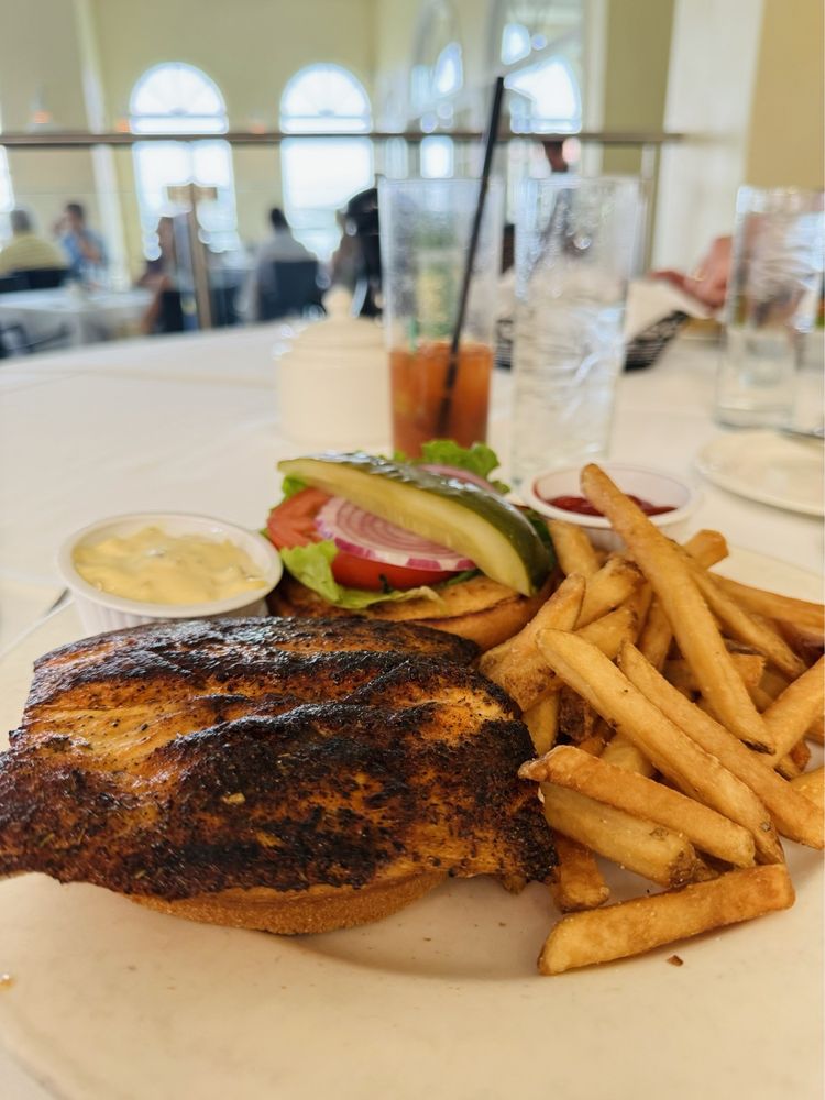 BAYSIDE SEAFOOD GRILL & BAR - Updated January 2026 - 294 Photos & 370 ...