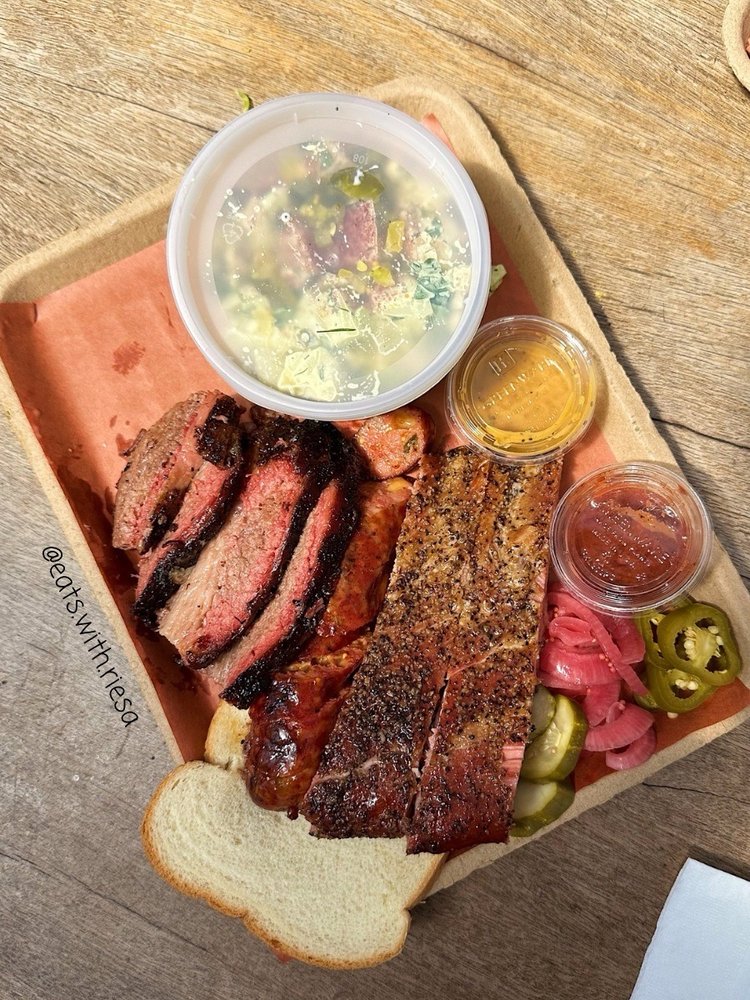 OUTSIDER BBQ - Updated March 2025 - 60 Photos & 30 Reviews - 4010 Leary ...