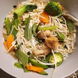 SIMPLY PHO with reviews - Updated September 2024 - 526 Photos & 658 ...