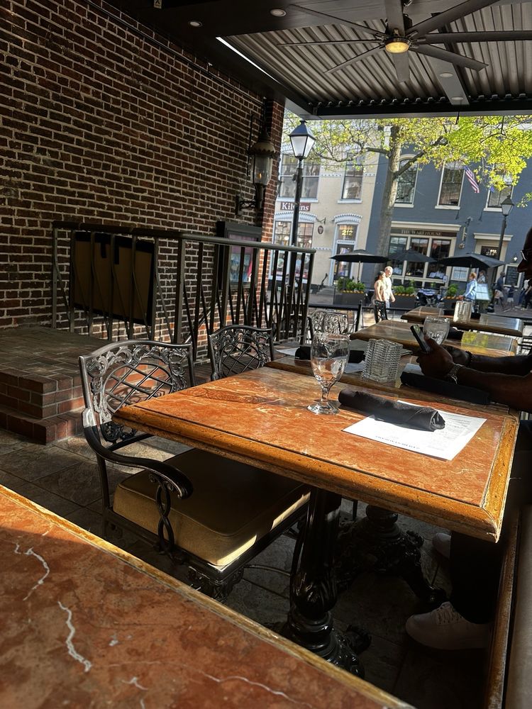 THE 219 RESTAURANT - Updated September 2025 - 340 Photos & 384 Reviews ...