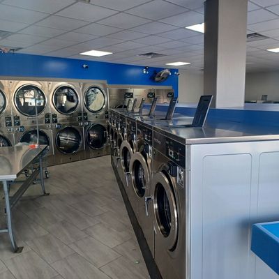 FRIENDLY LAUNDRY - Updated August 2025 - 15 Photos - 834 6th St NW ...