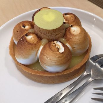 MARI BAKESHOP - Updated June 2024 - 85 Photos & 27 Reviews - 103 St ...