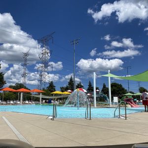 HAMLIN PARK - Updated February 2025 - 12 Photos & 39 Reviews - 3035 N ...