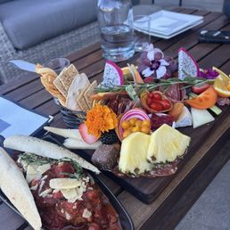 QUENCH TAPS AND TAPAS - Updated December 2025 - 237 Photos & 193 ...