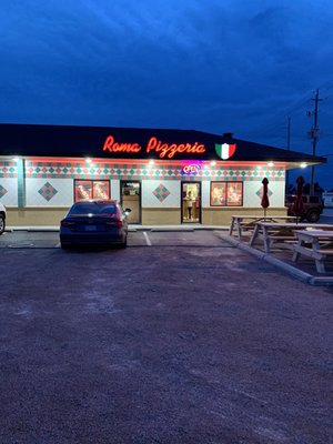 ROMA PIZZA - Updated September 2024 - 37 Photos & 95 Reviews - 100 ...