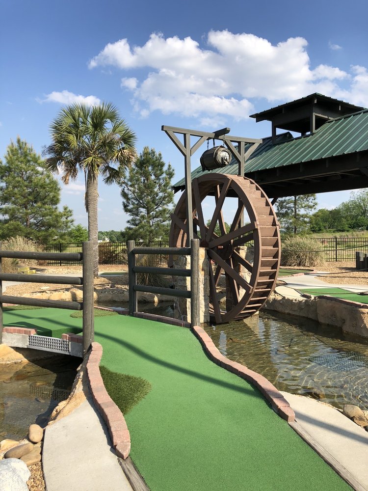 TRAILS DYNASTY MINIATURE GOLF AND CREAMERY - Updated May 2025 - 38 ...