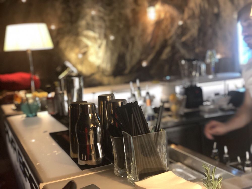 RIVA BAR Positano, SA - Updated November 2024 - 14 Photos - Grotte dell ...