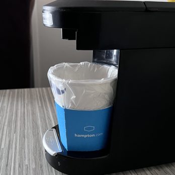 HAMPTON INN & SUITES STAMFORD - Updated December 2025 - 159 Photos & 41 ...