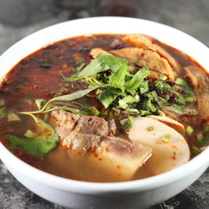 BOILING POT - Updated May 2025 - 5070 Lindale Dr NE, Cedar Rapids, Iowa ...