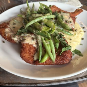 ARMOUR HOUSE - Updated December 2025 - 152 Photos & 68 Reviews - 2309 ...