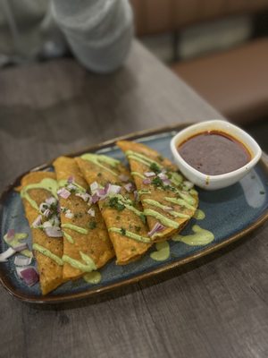 MAD OX - Updated December 2025 - 54 Photos & 34 Reviews - 6039 Erin ...