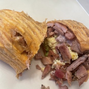 FRESH TWISTED CAFE - 214 Photos & 591 Reviews - 156 Eaton Rd, Chico ...