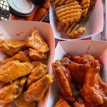 CD’S WINGS - WESTMINSTER - Updated July 2024 - 178 Photos & 443 Reviews ...