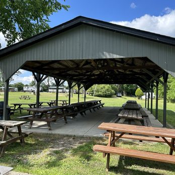 WILLOW LAKE PARK - Updated October 2025 - 23 Photos & 19 Reviews - 2400 ...