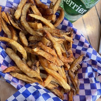 IVY ARMS - Updated December 2025 - 36 Photos & 57 Reviews - 201 Main ...