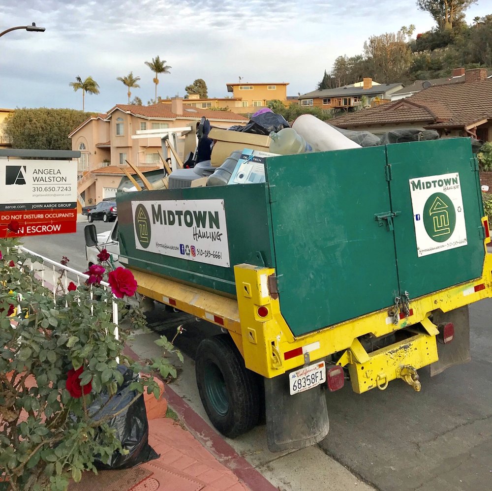 IHAUL IJUNK - Request a Quote - Los Angeles, California - Junk Removal ...