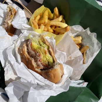 HUSKY BOY BURGERS - Updated May 2024 - 262 Photos & 372 Reviews - 802 N ...