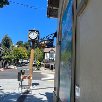 Mill Valley Depot Cafe And Bookstore - Cheap - Cafes - Updated June ...