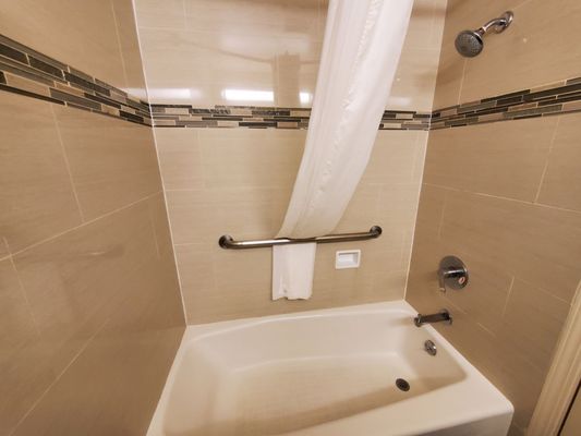 BAY BRIDGE INN - Updated October 2025 - 65 Photos & 153 Reviews - 966 ...