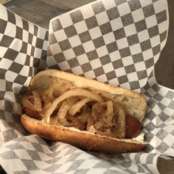 Best Hot Dogs Near Me - January 2021: Find Nearby Hot Dogs Reviews - Yelp