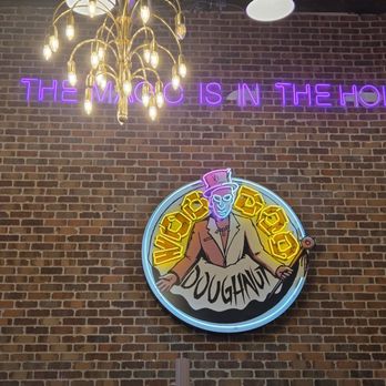 VOODOO DOUGHNUT - Updated July 2025 - 266 Photos & 89 Reviews - 1201 ...