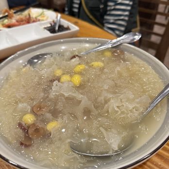 JI RONG PEKING DUCK - Updated December 2024 - 4880 Photos & 1968 ...