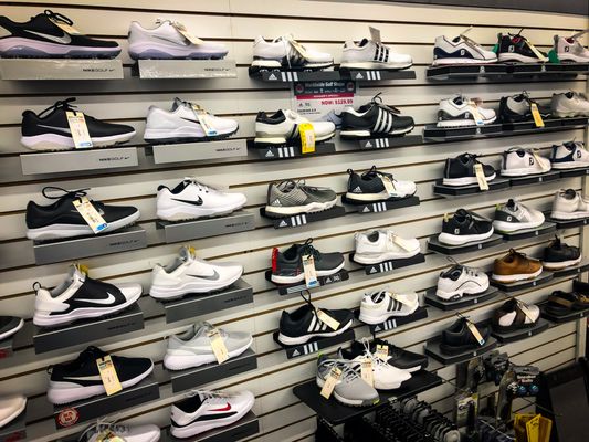 ROGER DUNN GOLF SHOPS - Updated June 2024 - 16 Photos & 64 Reviews ...