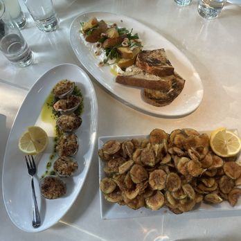 NICK & TONI’S - Updated July 2025 - 169 Photos & 336 Reviews - 136 N ...